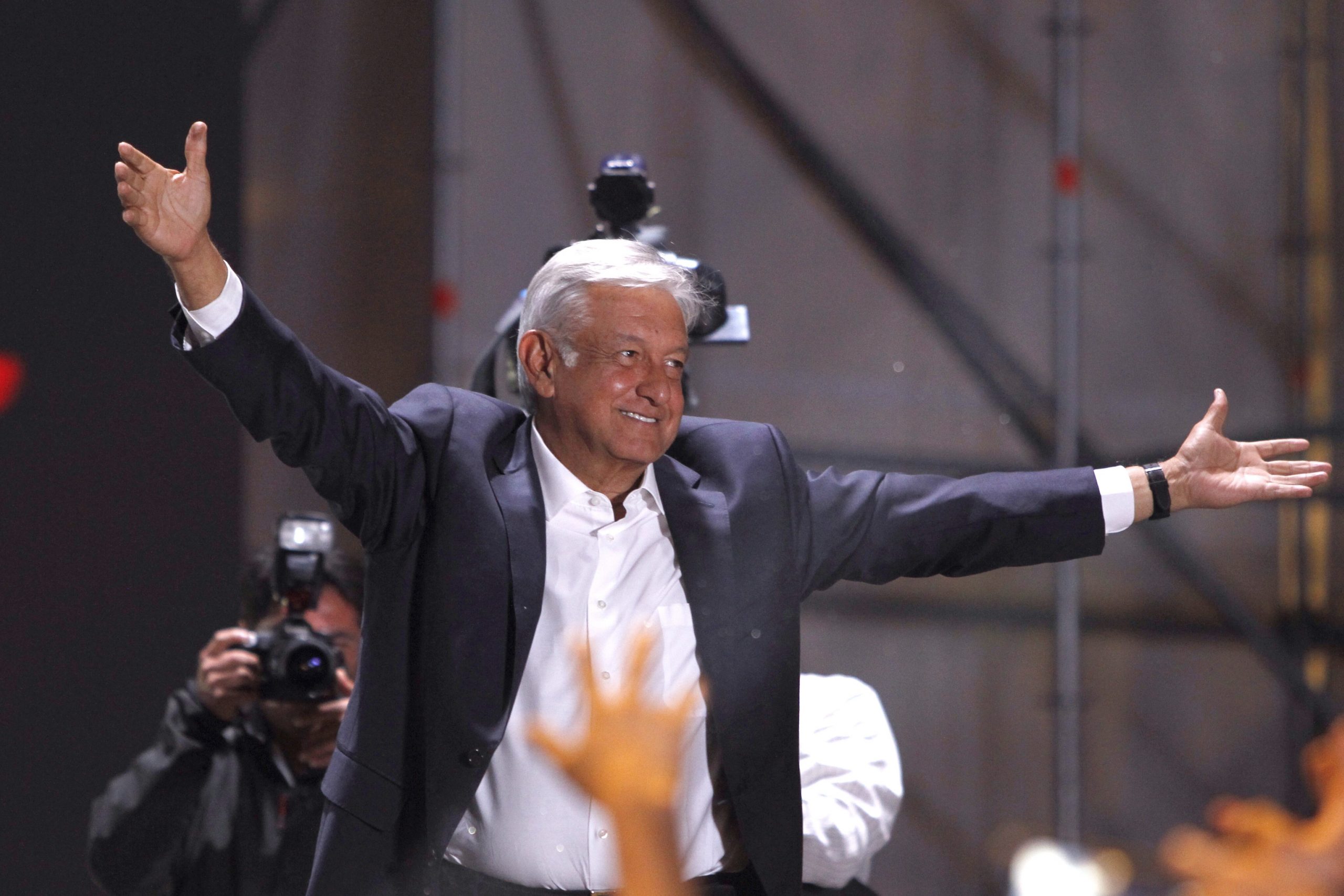 AMLO: luces y contrastes a 2 años de ganar la Presidencia | La Octava